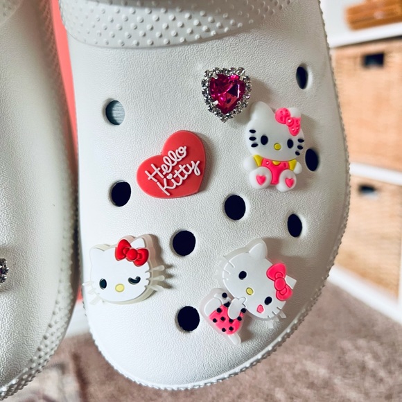 CROCS | Accessories | Hello Kitty Croc Charm Bundle Pcs Glow In The ...
